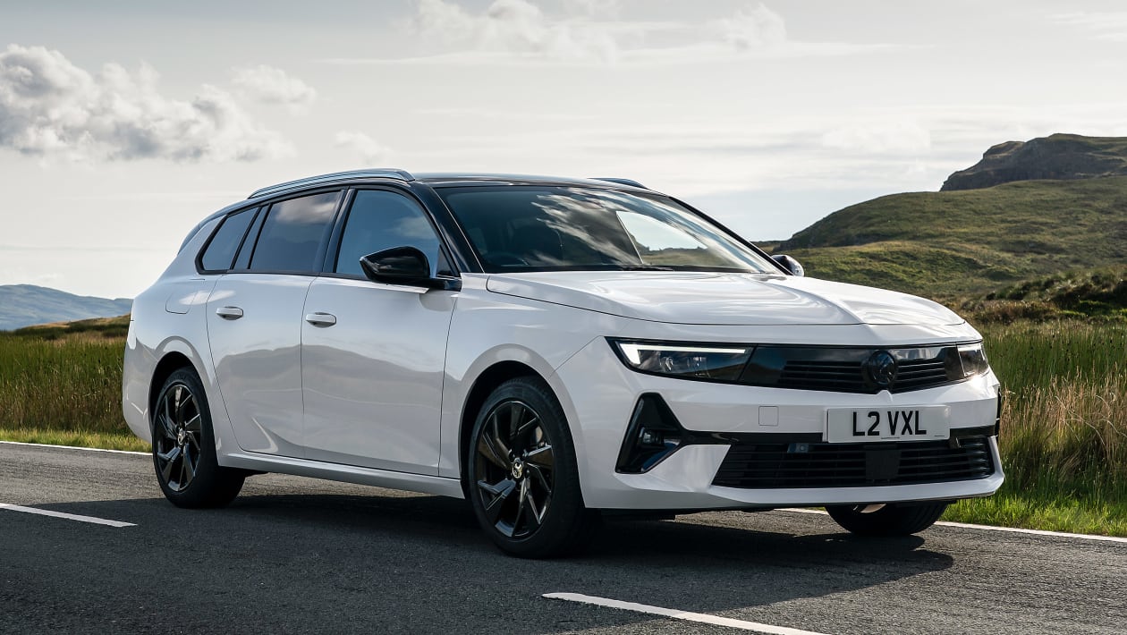 Vauxhall Astra gets new mild hybrid tech for improved fuel efficiency Carbuyer